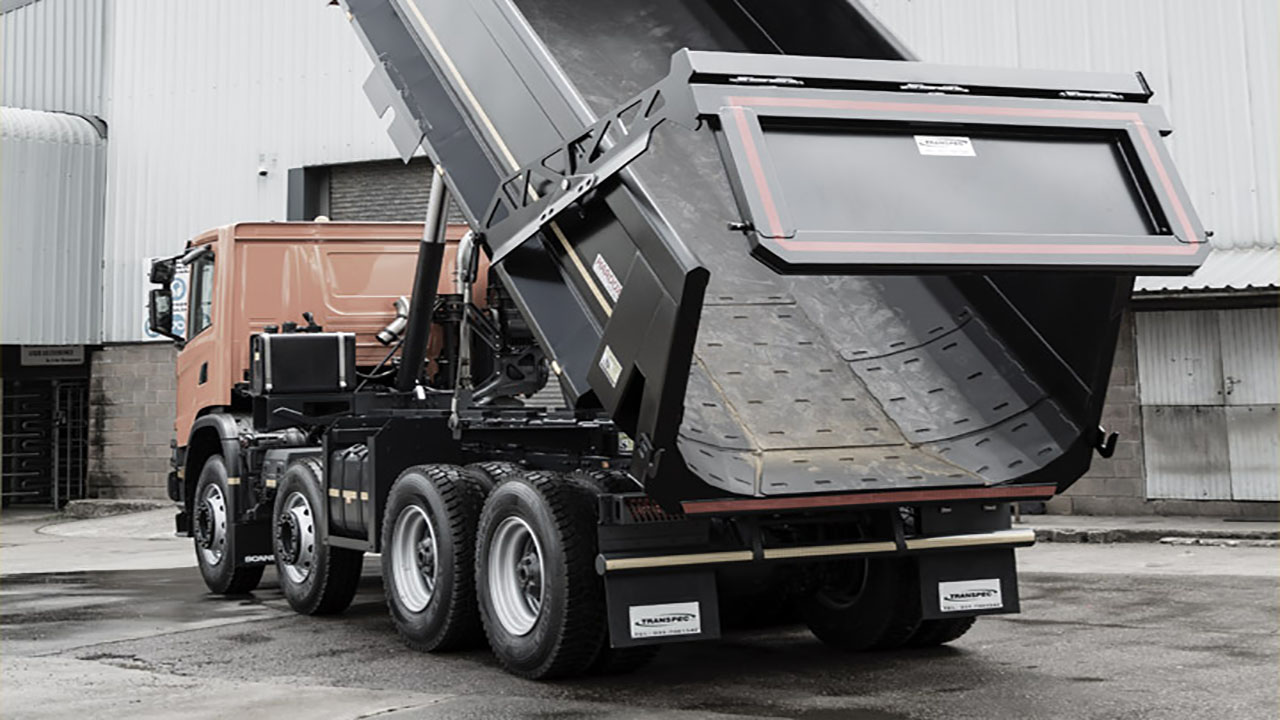 XMOR® Expect more with mining tipper bodies - XMOR